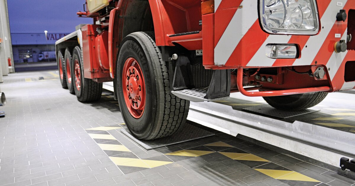 New axle play detector requirements | MAHA