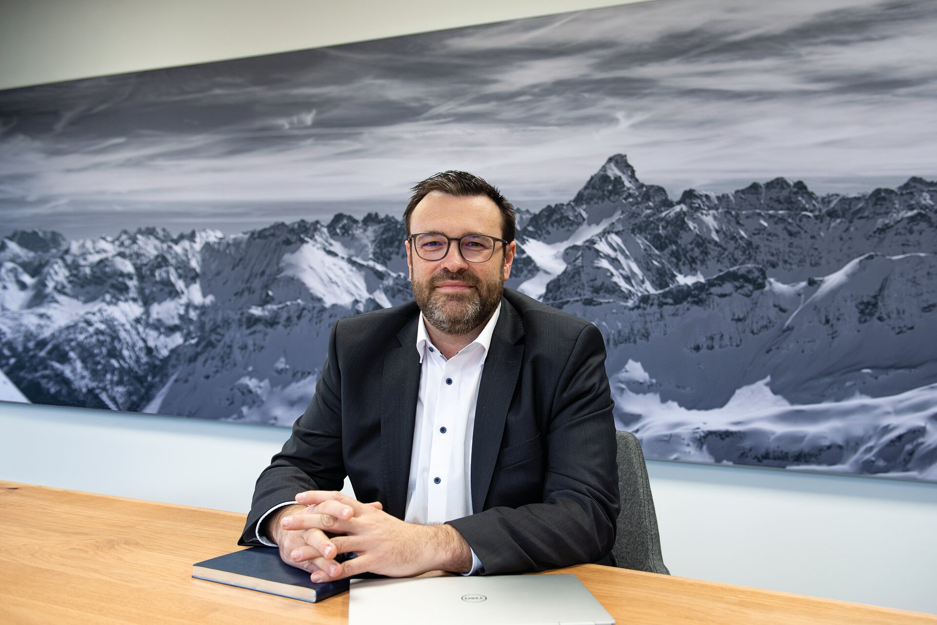 Neuer Geschäftsführer - Dr. Peter Geigle | MAHA