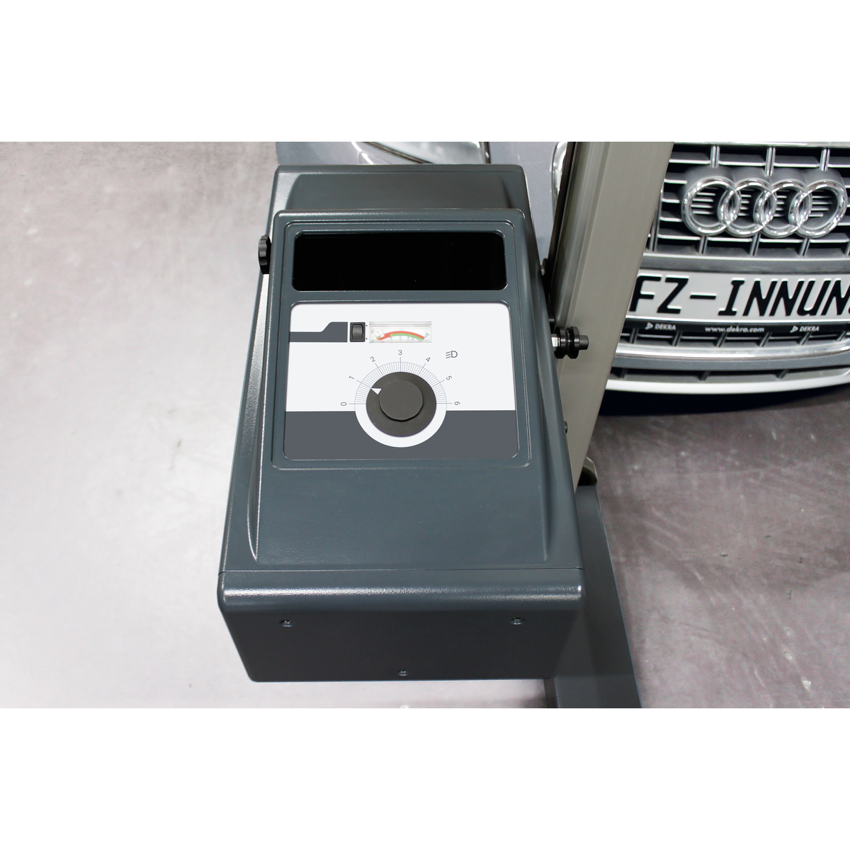 MLT 1000 – Analog Headlight Tester for Precision | MAHA